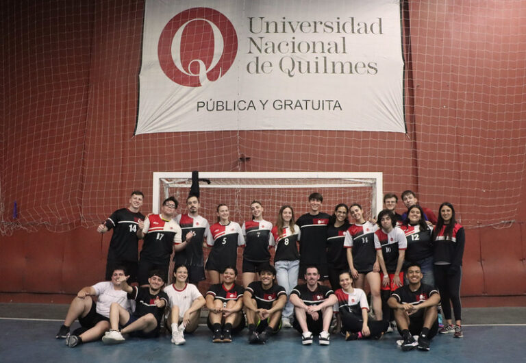 Se realizó en la UNQ la “Noche de Las Universidades” 2025 - UNQ